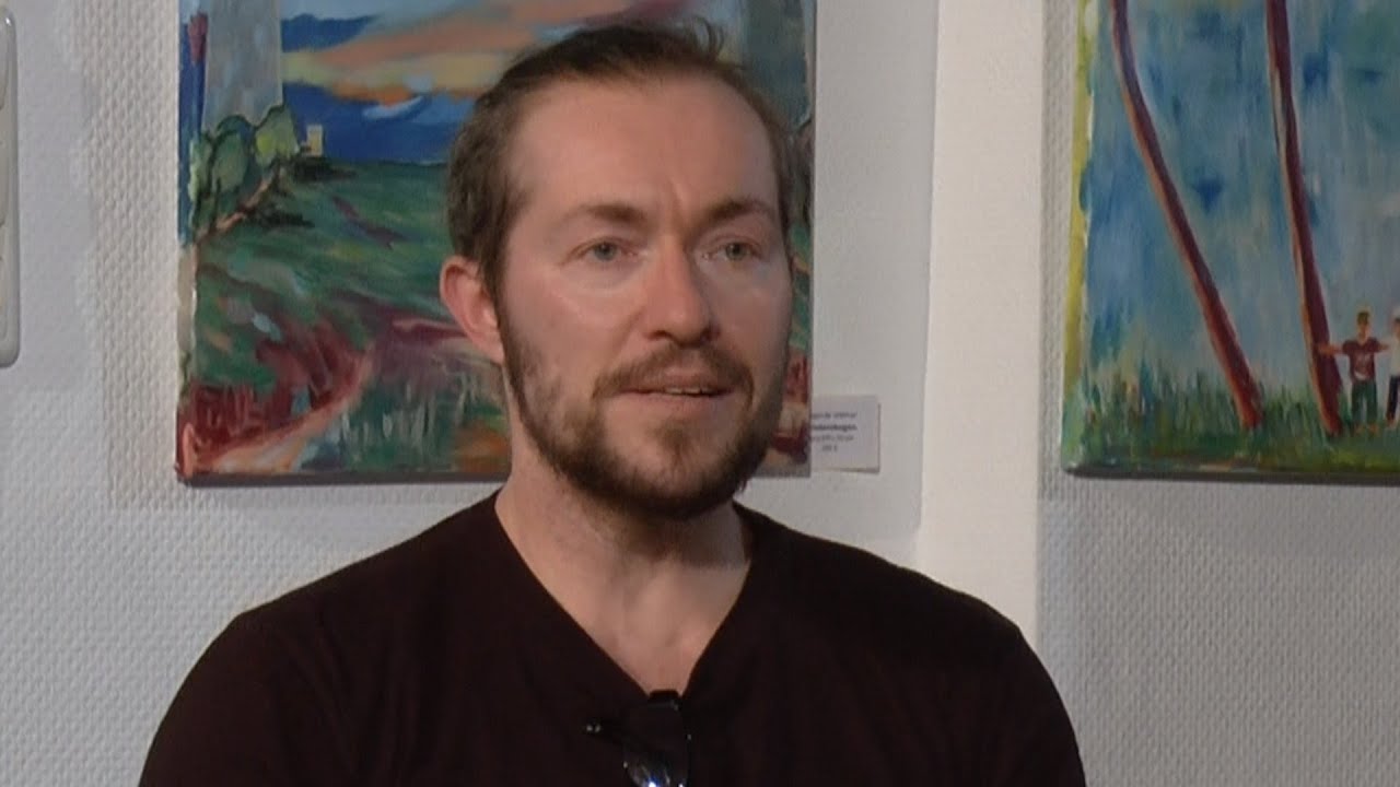 Bühne frei vom 10.06.2025 mit Dominik Alexander - YouTube