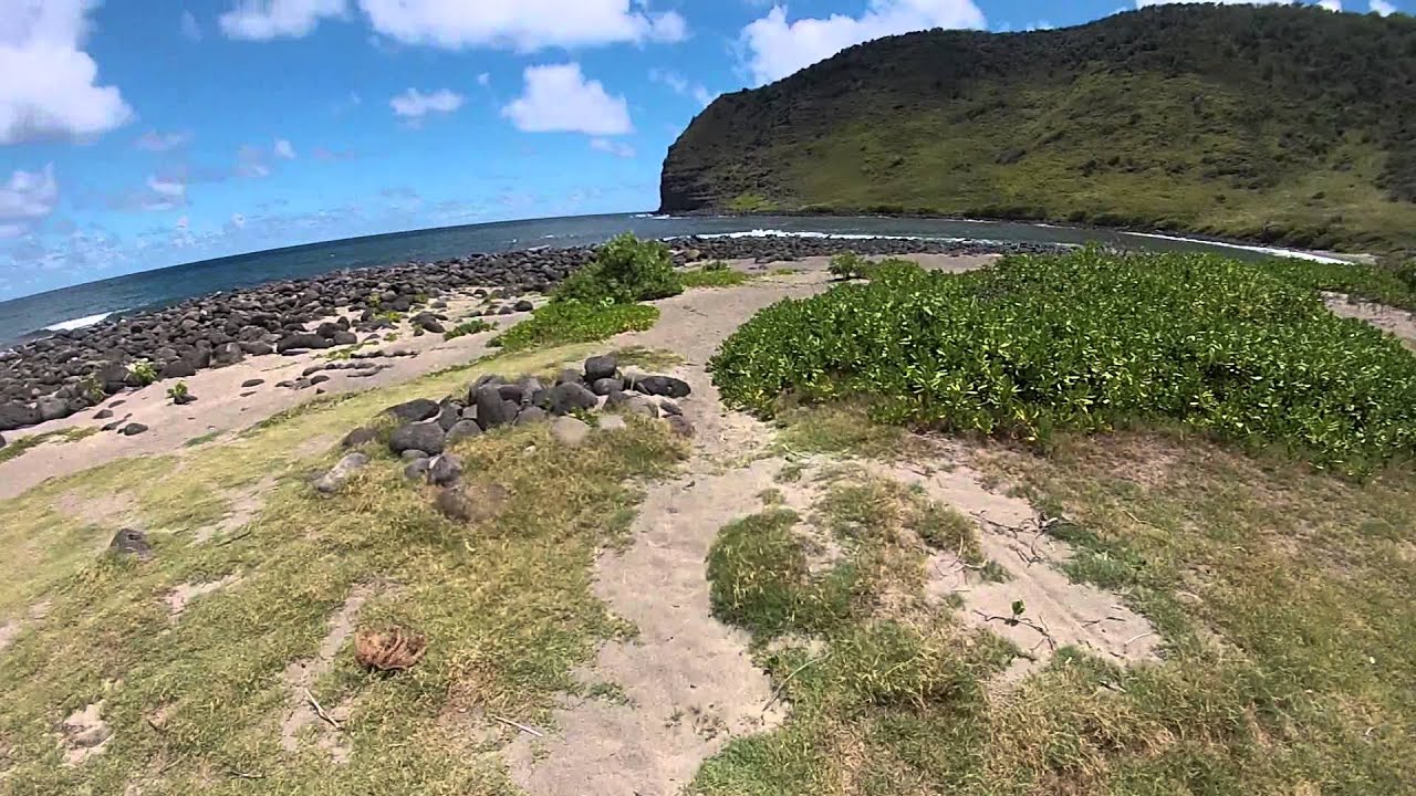 Hiking in Halawa Bay. Molokai, Hawaii - YouTube