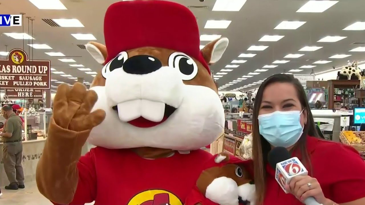 Beaver Fever: Buc-ee's opens in Daytona Beach - YouTube