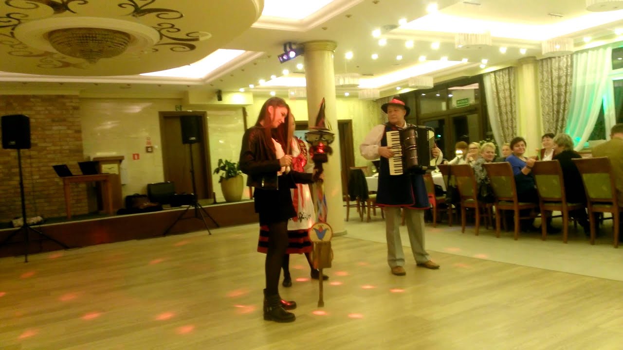 A Polish traditional musical instrument with a Turkish student - YouTube