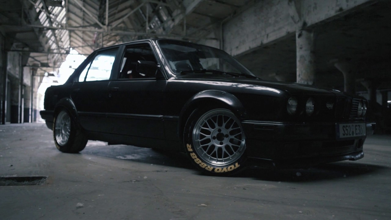 Jake's S52 swapped BMW e30 - YouTube