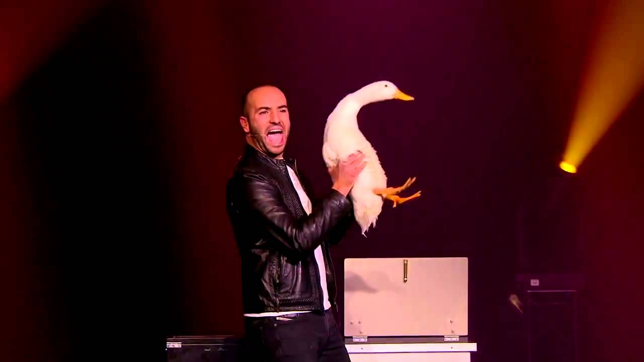 Kamel Le magicien EN LIVE - YouTube
