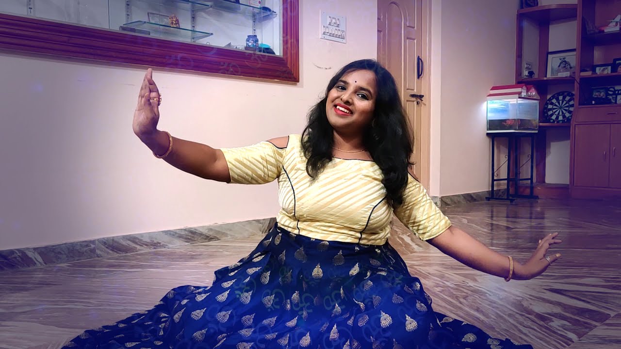 Krishna ne begane baro || Paris pranaya || Dance cover || Sit down ...