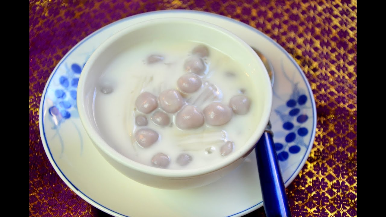 How to Make Thai Taro Balls in Sweet Coconut Cream บัวลอยเผือก - YouTube