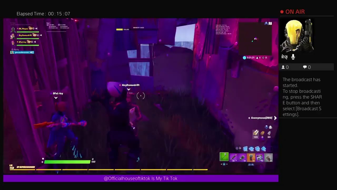 Playing Icy,s pink 1v1 map - YouTube