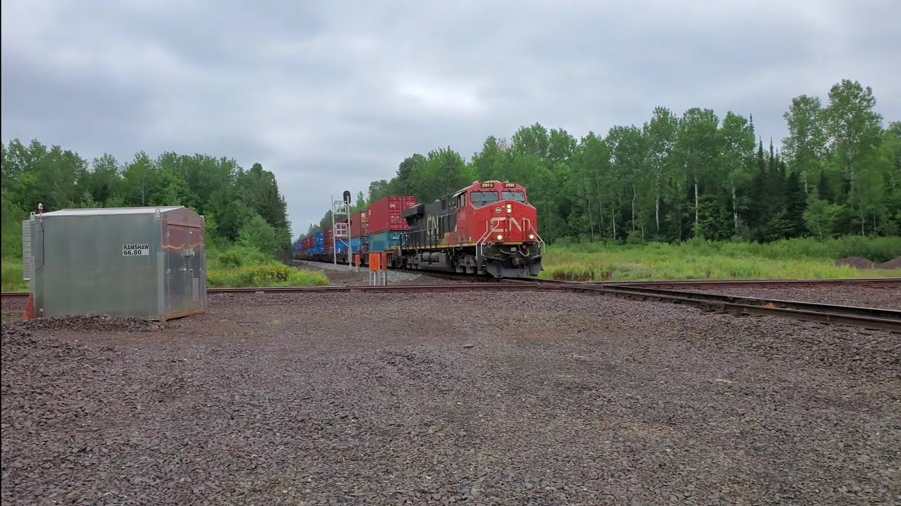 CN Intermodal with CN (ES44AC) #2995 & CN (ET44AC) (DPU) #3097 Iron ...
