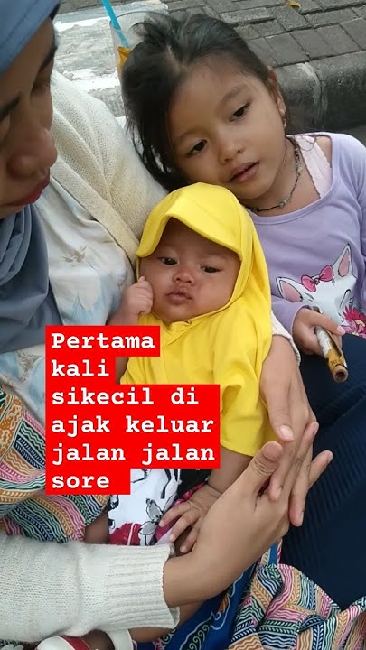 Pertama kali sikecil di ajak keluar #shortsfeed - YouTube