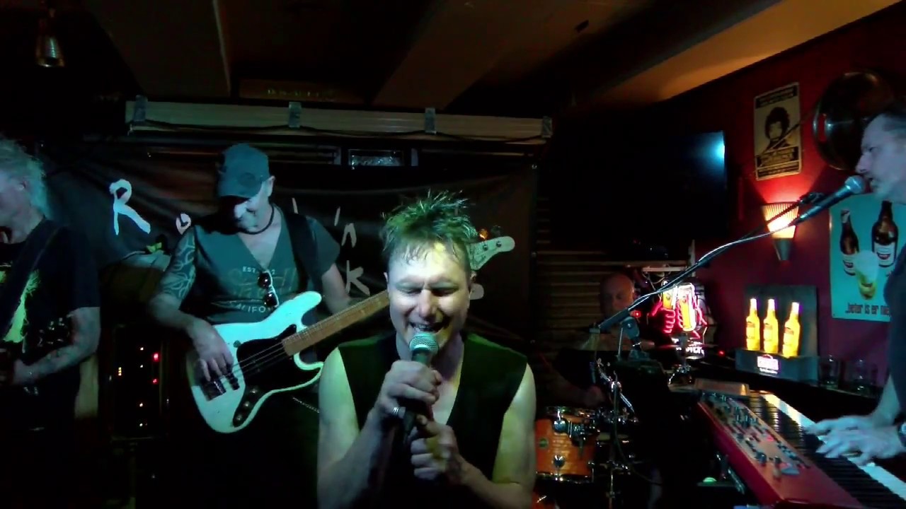 Rock 'n Roll Junkies spelen Street, Rock 'n Roll Junkie en Skid Row ...