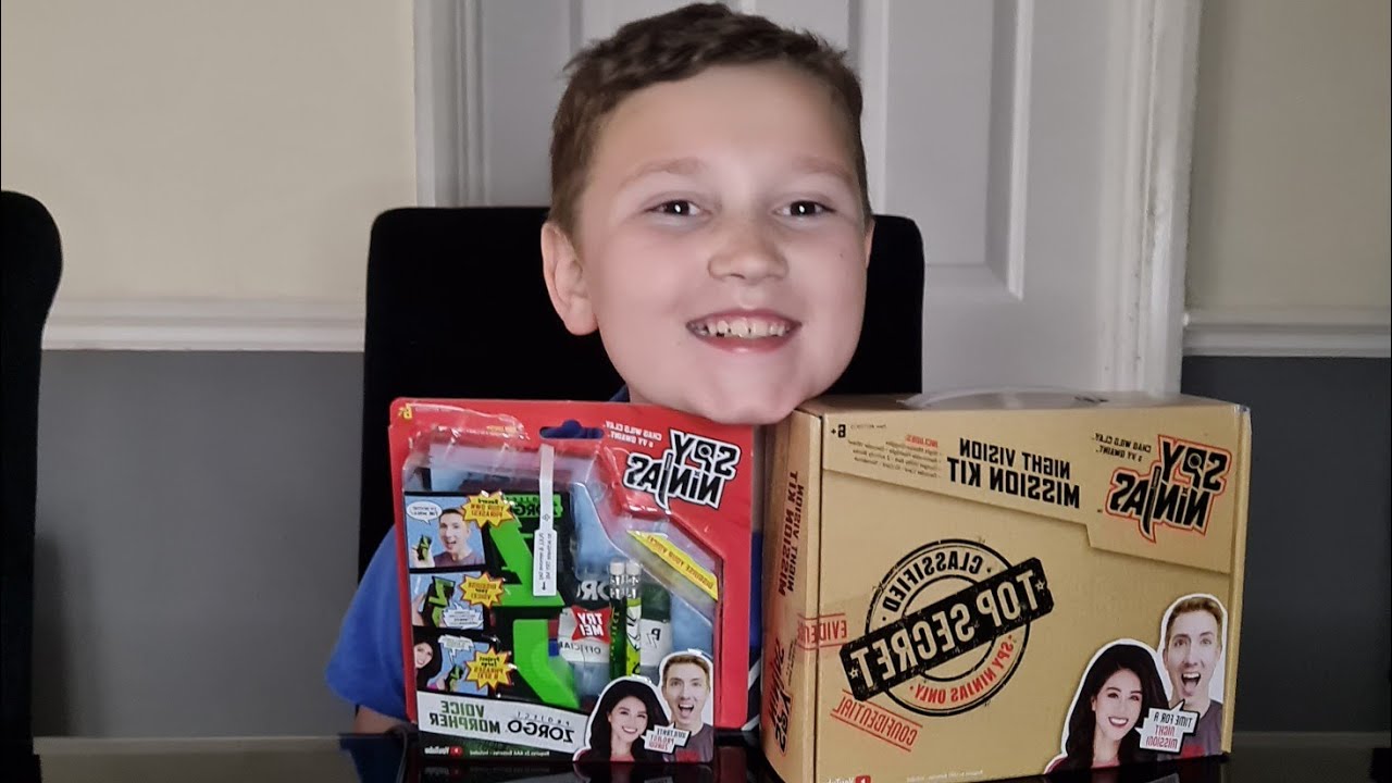 SPY NINJAS NIGHT VISION MISSION KIT AND VOICE MORPHER KIT REVIEW - YouTube