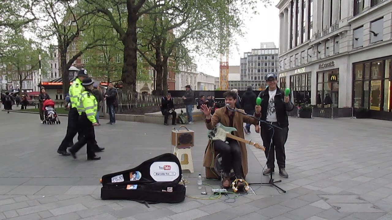 Funny Busker Invites Audience To Perform With Him In Leicester Square ...