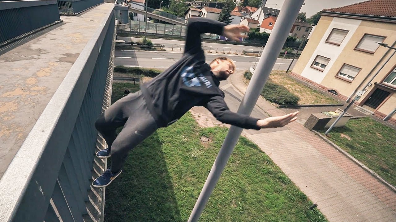 BACKFLIP FROM BRIDGE TO LAMPPOST - YouTube