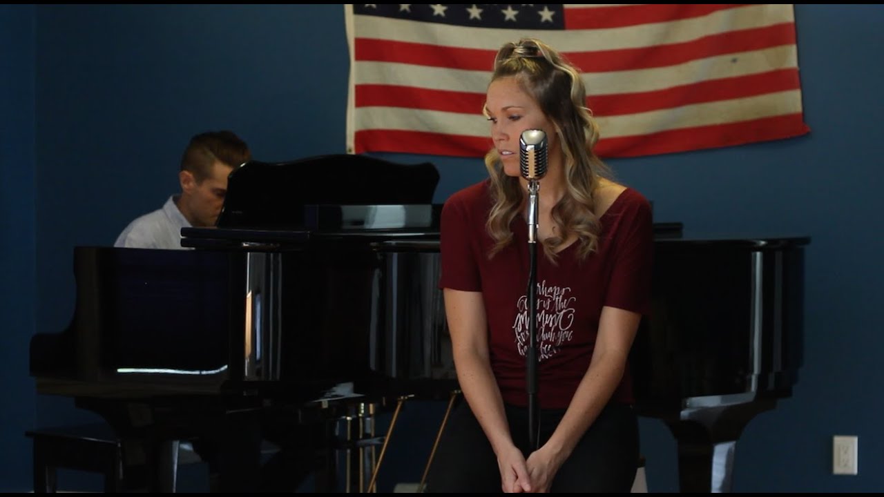 Captain - Hillsong UNITED en Español - YouTube