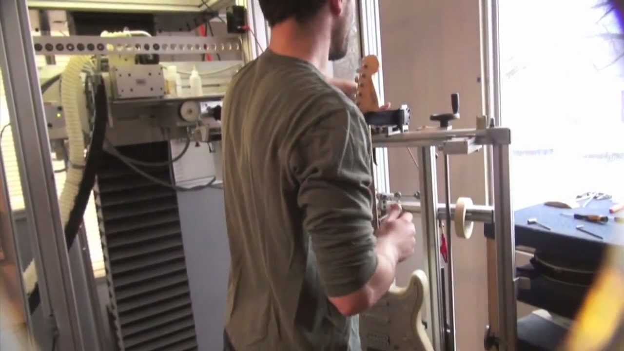 Guitar Talk - Tom Britt visits Glaser Instruments - YouTube