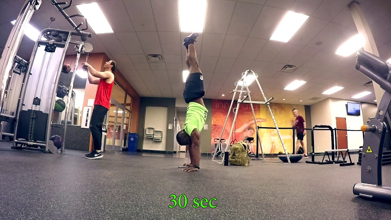 30 SECONDS | FREE STANDING HANDSTAND PR - YouTube