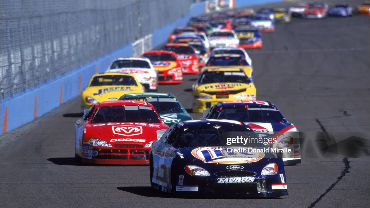 2001 Checker Auto Parts 500K - YouTube