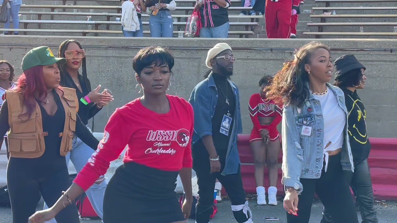 2021 WSSU RAMS Homecoming Alumni Cheerleaders - YouTube