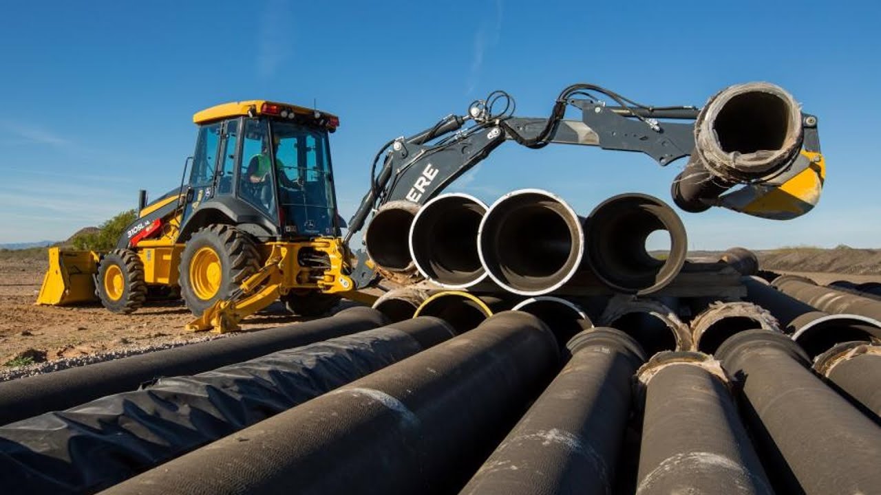 BACKHOE 🚂 LOADER's modest staples (chekechea tips) - YouTube