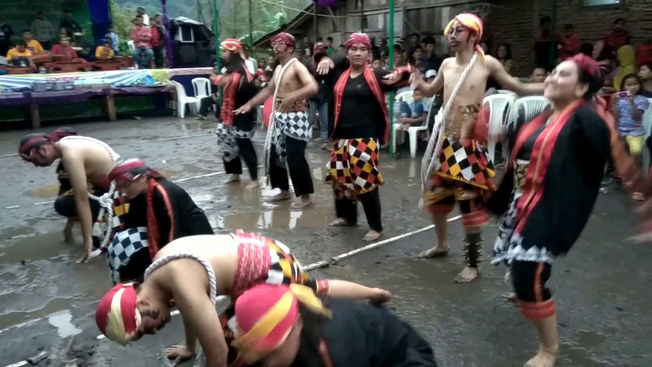 Tari Warog #KKSM 2017 - YouTube