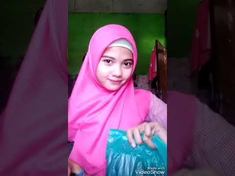 Unboxing paket murah tapi bagus. Unboxing piyama keroppi dan Doraemon. Unboxing paket Lazada.