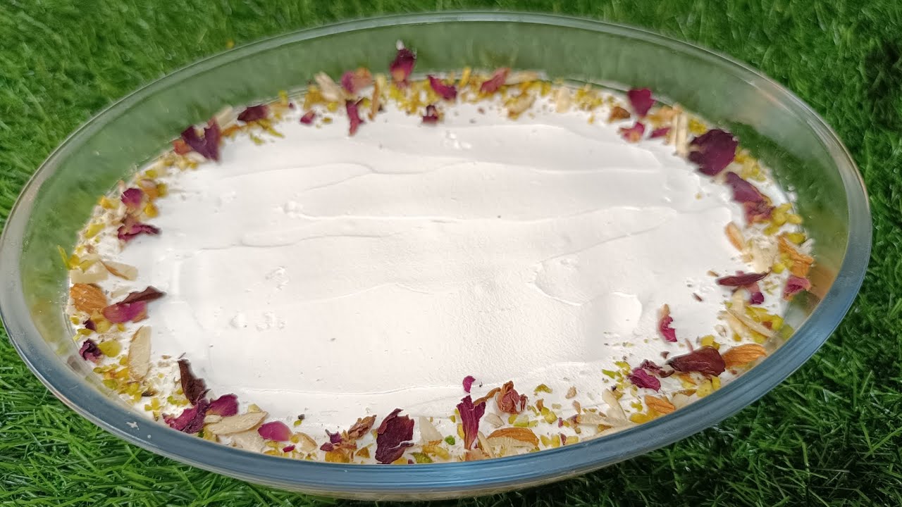 Popular Arabian Dessert Layali Lubnan EID Special Milk and Semolina ...