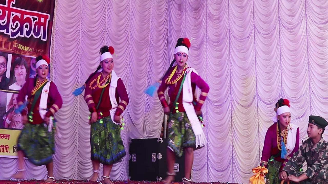 Best Kauda Dance Competition // गुरुङहरुको दमदार कौडा नृत्य - YouTube