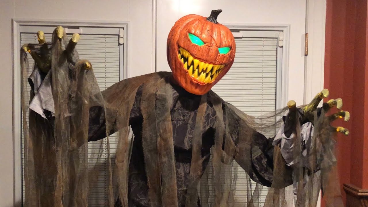 Pumpkin Patch Prowler demo - YouTube