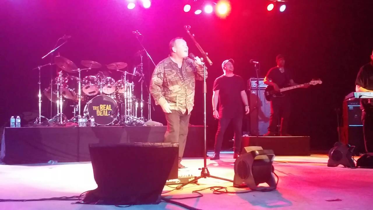 UB40 Live at Pompano Beach, FL 8/15/16 - Kingston Town - YouTube