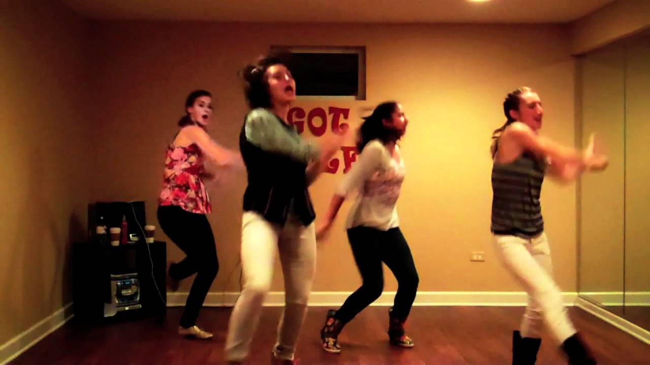 Twist My Hips- Shake it Up - YouTube