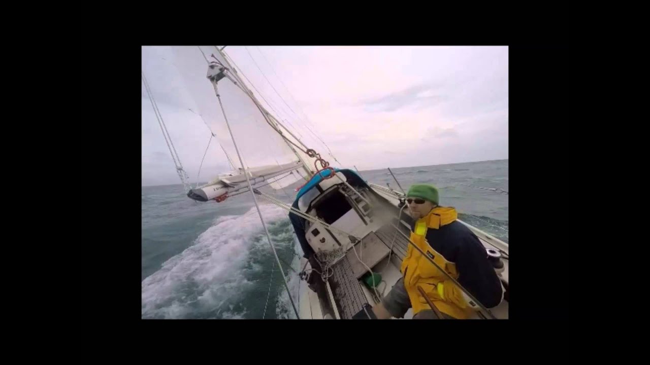 First trial of Neptune self steering on Halcyon 27 - YouTube