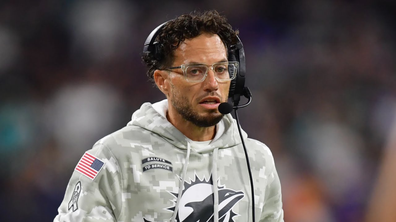 Mike McDaniel brushes off Dolphins being called 'soft' by former safety ...