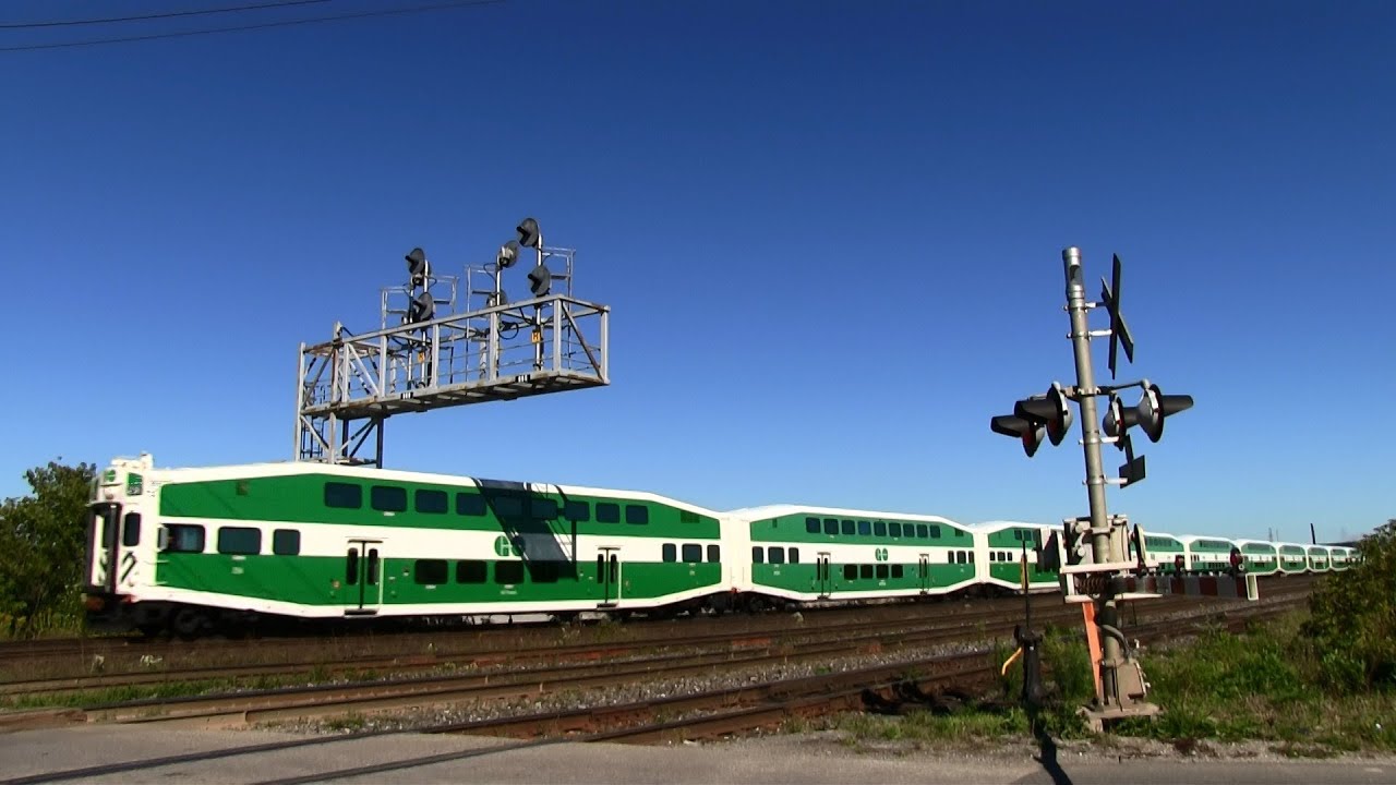 GO 615 at Whitby (14SEP2013) - YouTube