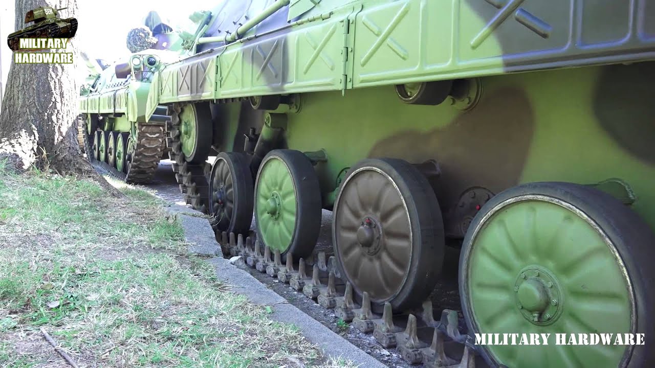 Epic close video of Military Army Armored vehicle - YouTube