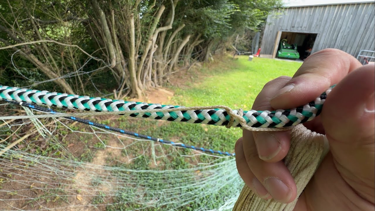 Hanging Gill Nets for Commercial Fishing Asian Carp - YouTube