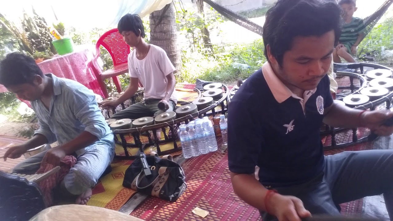 បទឆៃយ៉ាំ អោផ្ការរំចេក Khmer classical pin peat music - YouTube