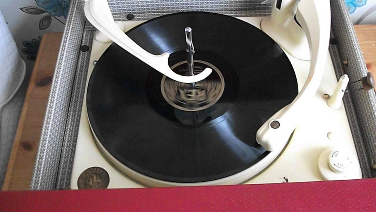 Dansette Automix 032 - YouTube
