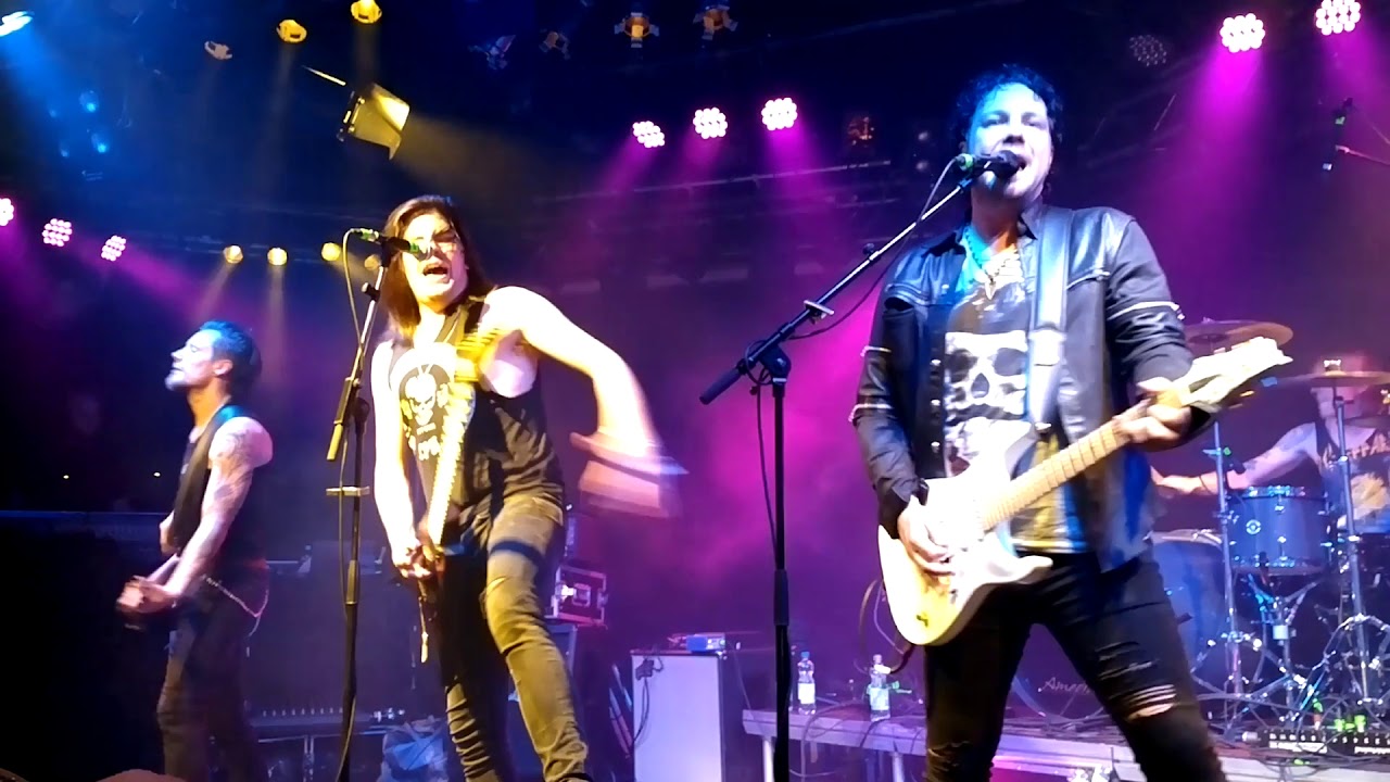 One Desire - Turn back time - Live at Klubi 2017 - YouTube