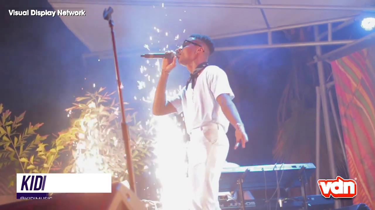 Kidi performing at hi's Sweet Valentine Event - YouTube