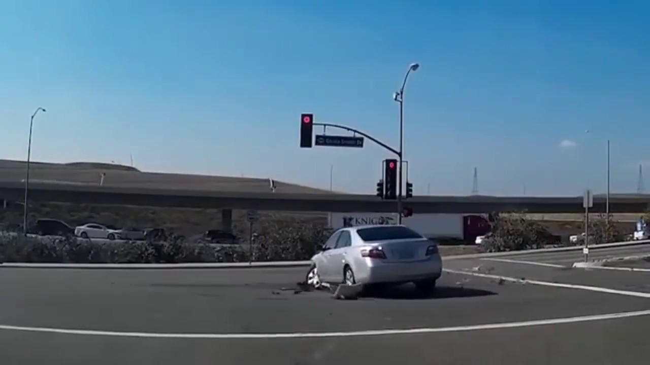 GHOST MYSTERY CAR CRASH ACCIDENTS CAUGHT ON CAMERA - MYSTERY PARANORMAL ...
