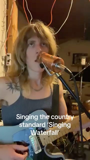 Singing Waterfall - YouTube