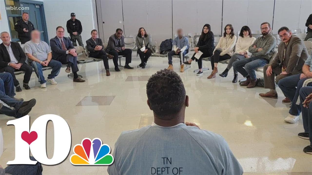 Community leaders tour Morgan Co. Correctional Complex - YouTube