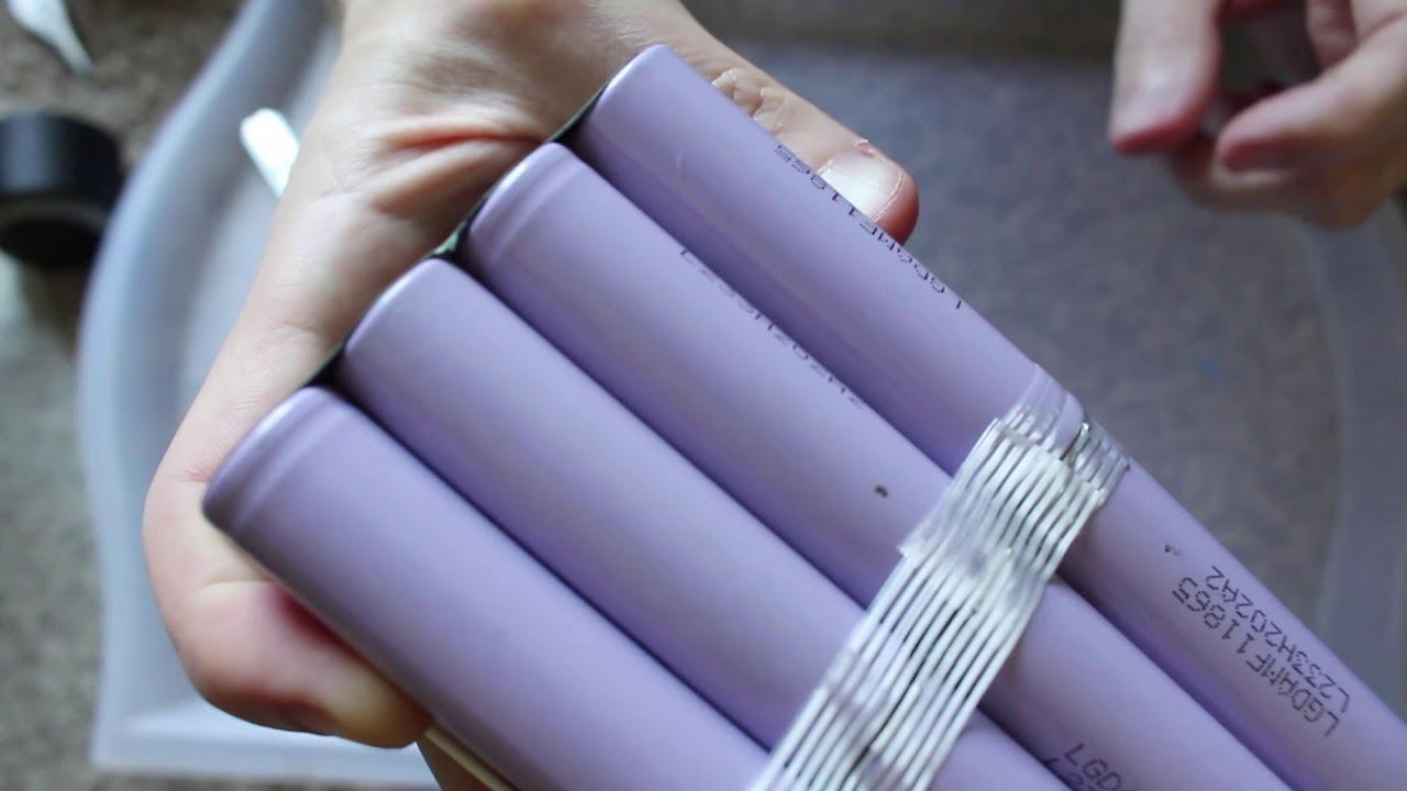 Four THOUSAND 18650's! Let's break a pack apart - YouTube