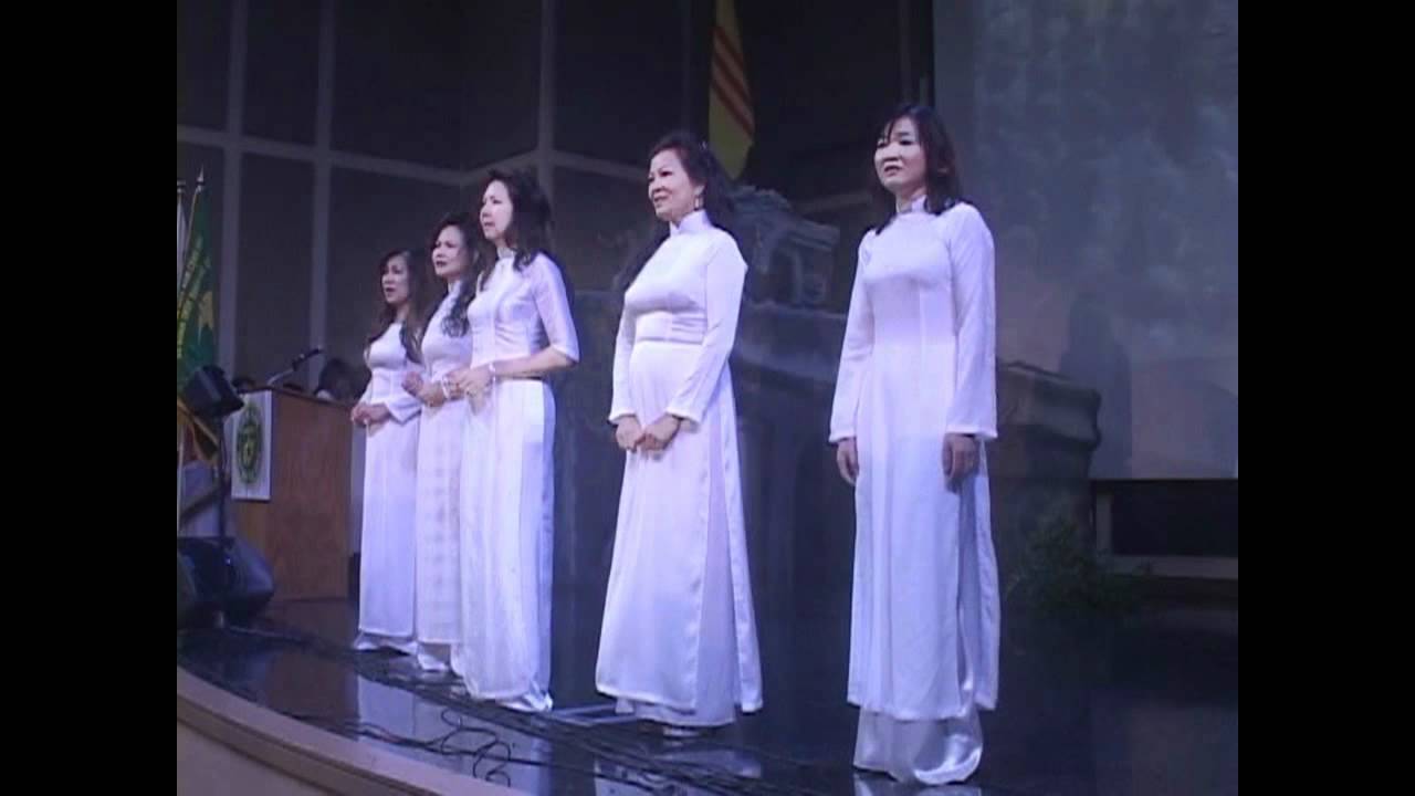 TQLC 2011 - Có Những Người Anh - YouTube