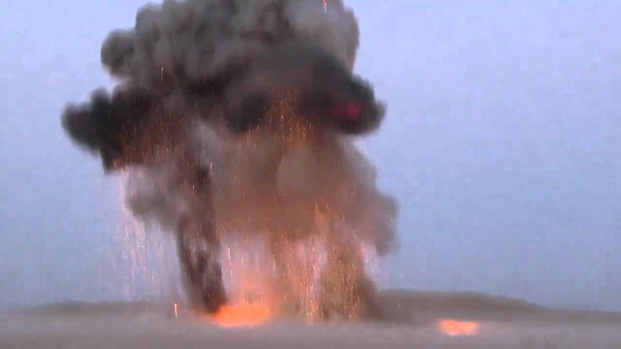 Huge Fuel C4 Blast, Explosion - YouTube