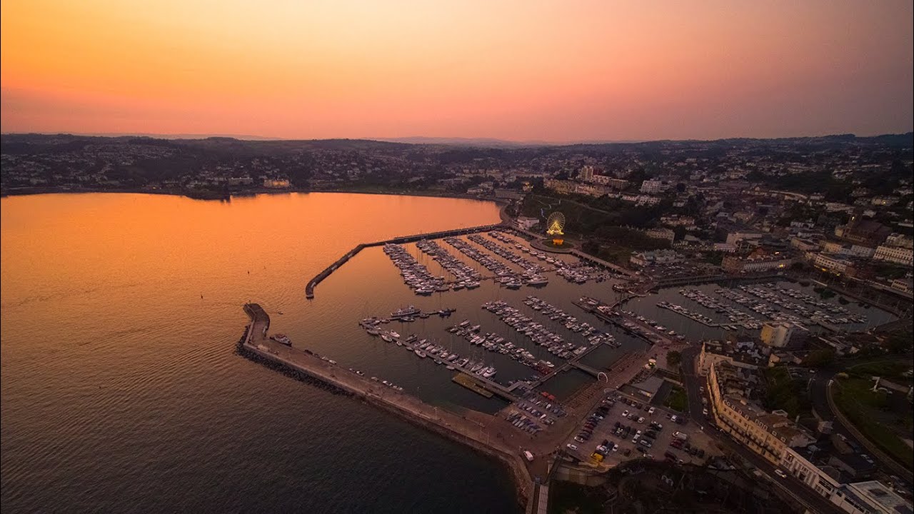Beautiful Sunset Over Torquay Marina - YouTube
