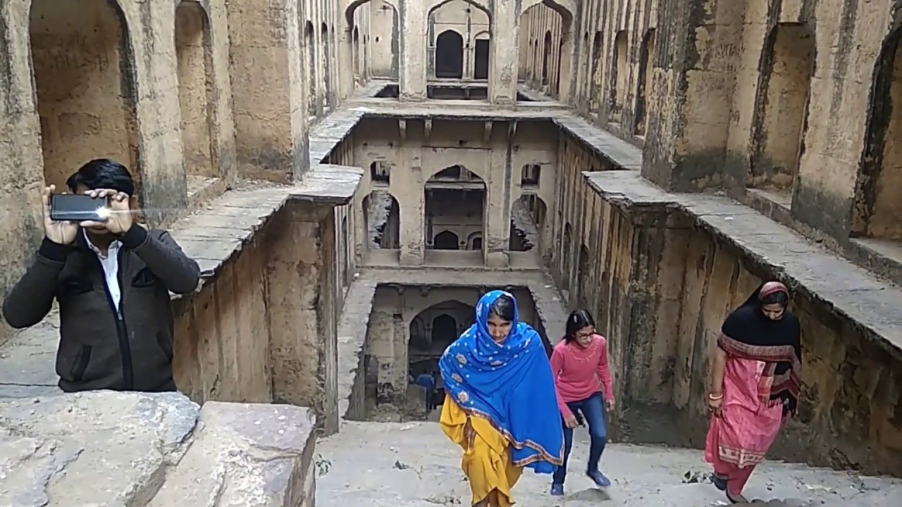 Neemrana ki bawari famous place bawadi in Rajasthan - YouTube