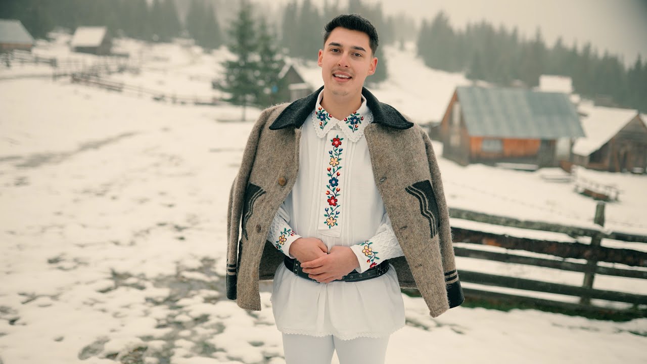 Aseară pe-nserate - Colindatorii din Salaj si Ardeal - Cel mai frumos ...