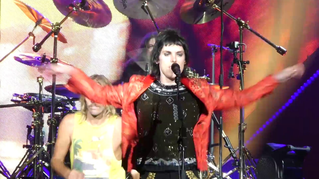 "Under Pressure" Foo Fighters & Luke Spiller of The Struts@BBT Pavilion ...