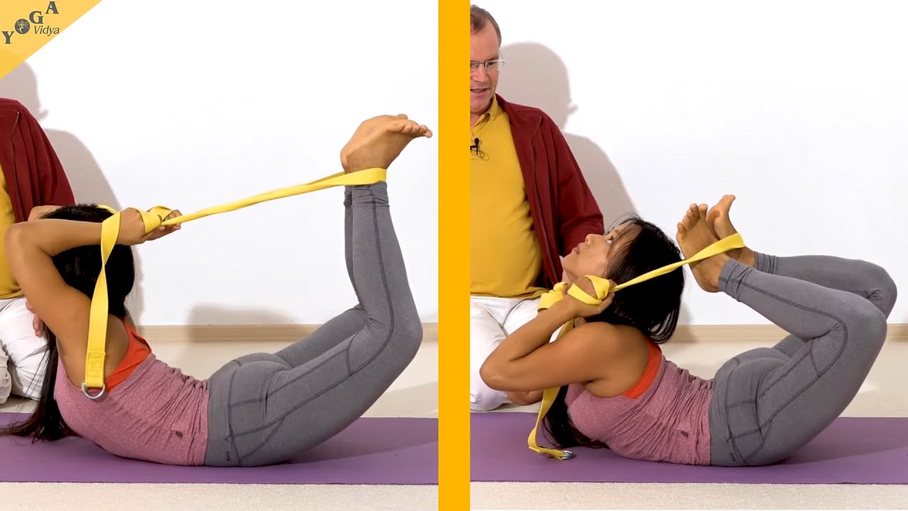 Voller Bogen mit Händen an den Füßen - Purna Dhanurasana - Yoga Asana ...