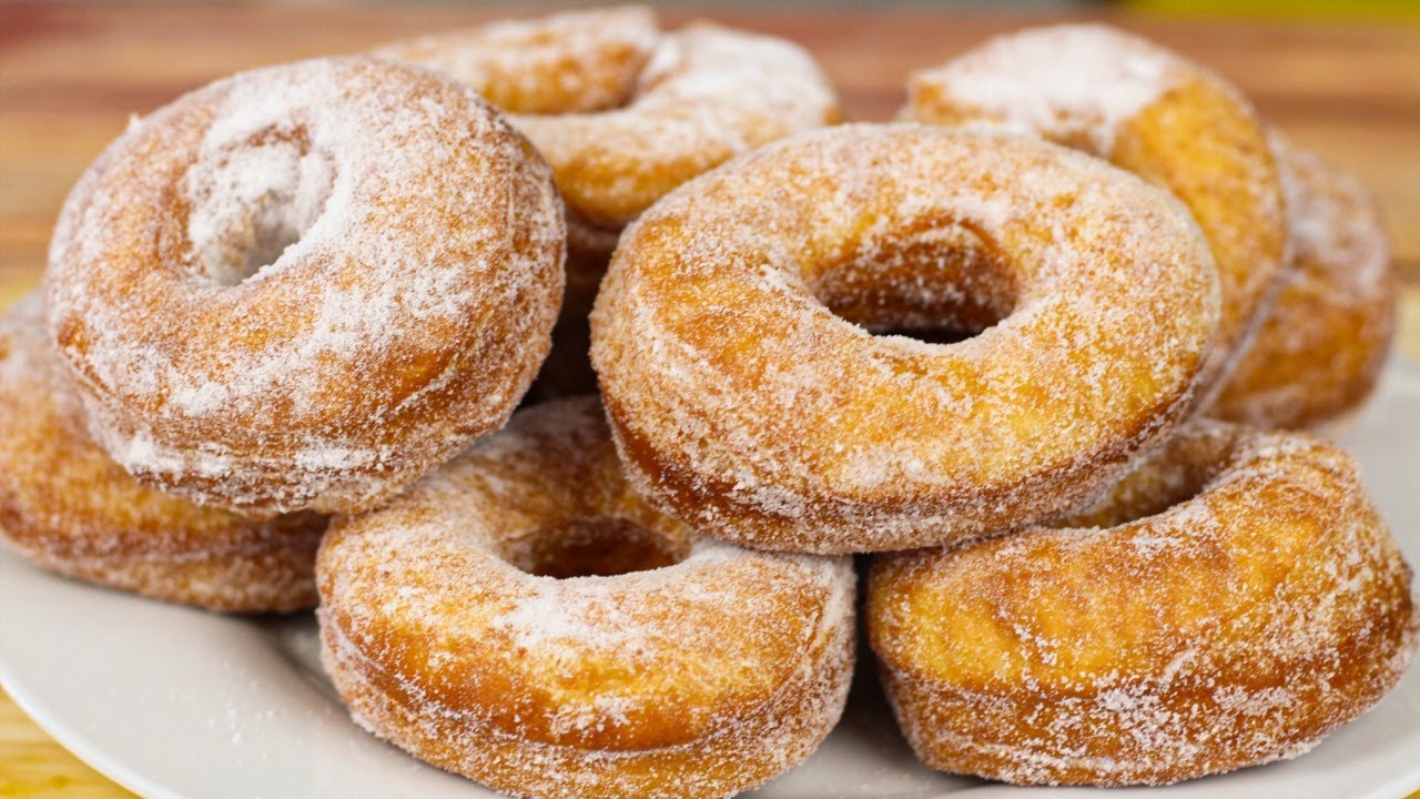 MASSA DE DONUTS ECONÔMICA - FÁCIL DE FAZER - CHEF LÉO OLIVEIRA - YouTube