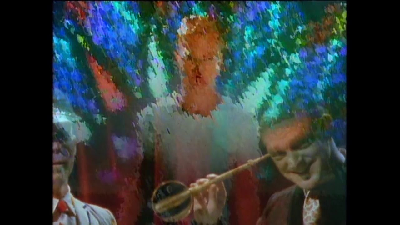Erasure A Little Respect 1988 - YouTube